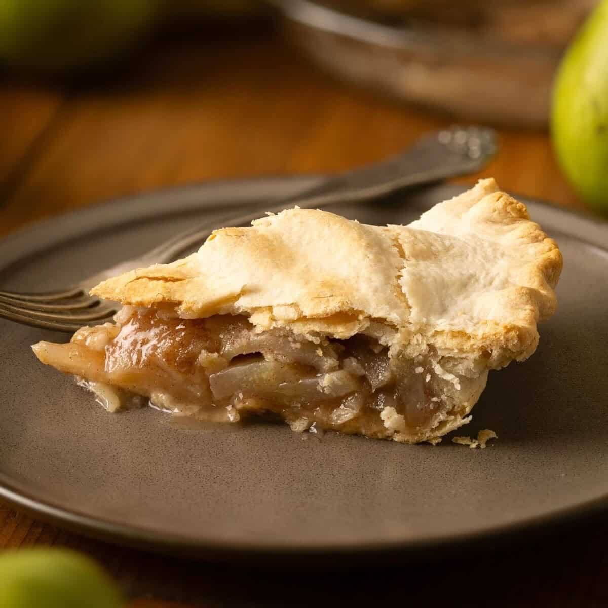 Easy Pear Pie with Fresh Pears (Simple Southern Dessert Recipe ...