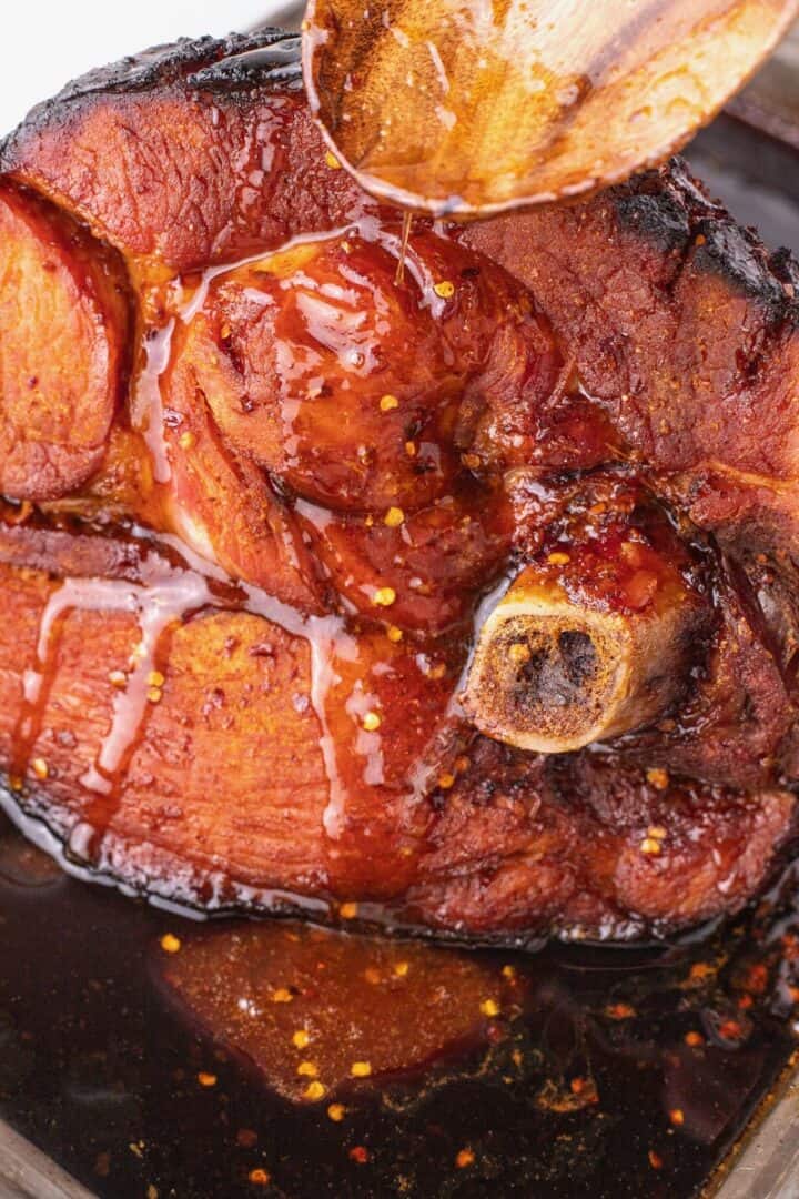 Spicy Maple Glazed Ham with Honey and Brown Sugar – Easy Holiday Ham Recipe